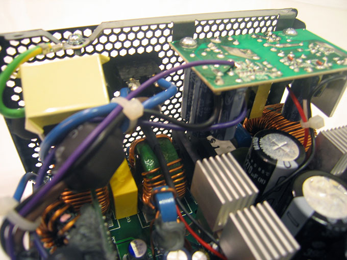 Cooler Master UCP 1100W 88%+ Efficient Power Supply - Bjorn3D.com